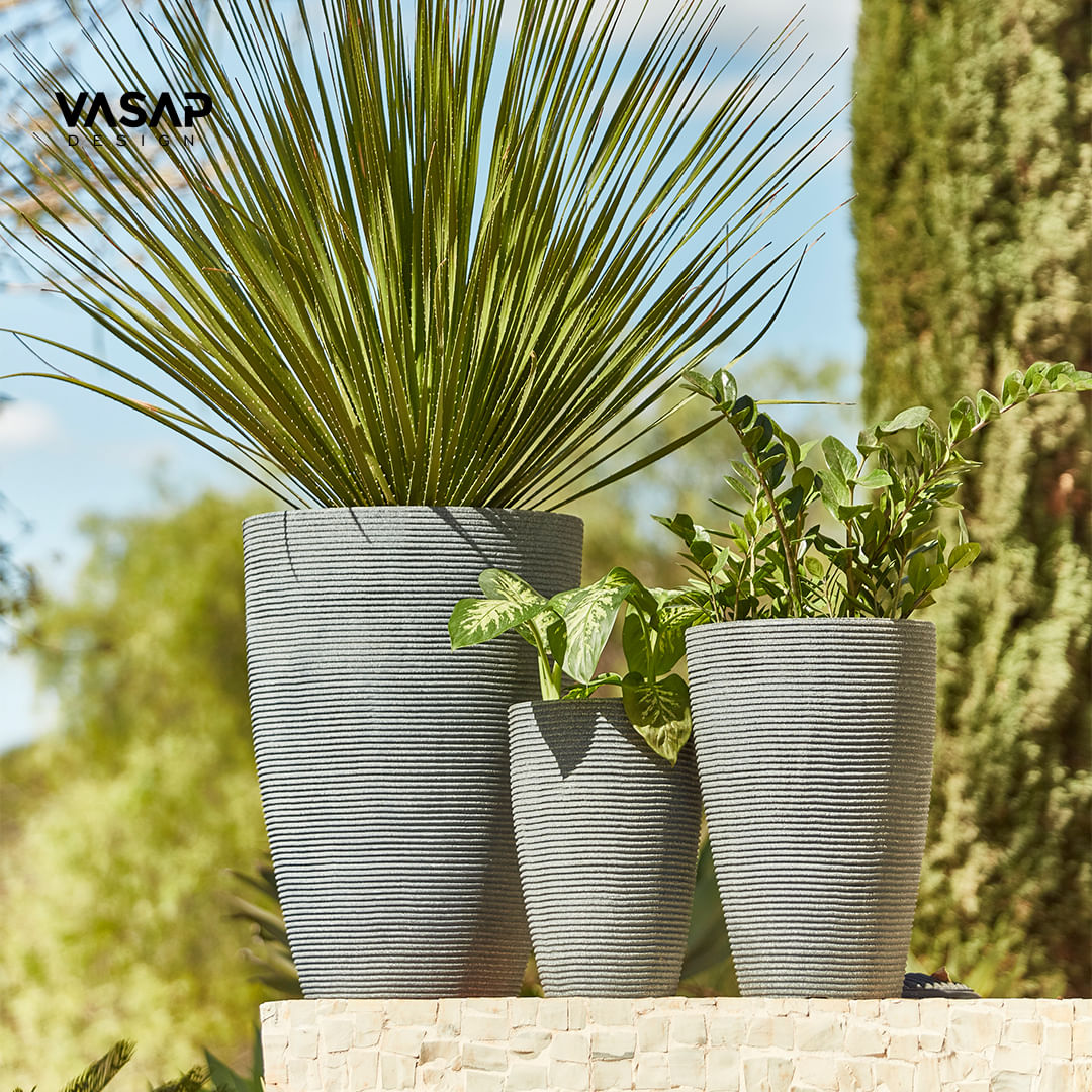 KIT DE 3 VASOS CONE RISCATO CINZA - Vasap Design